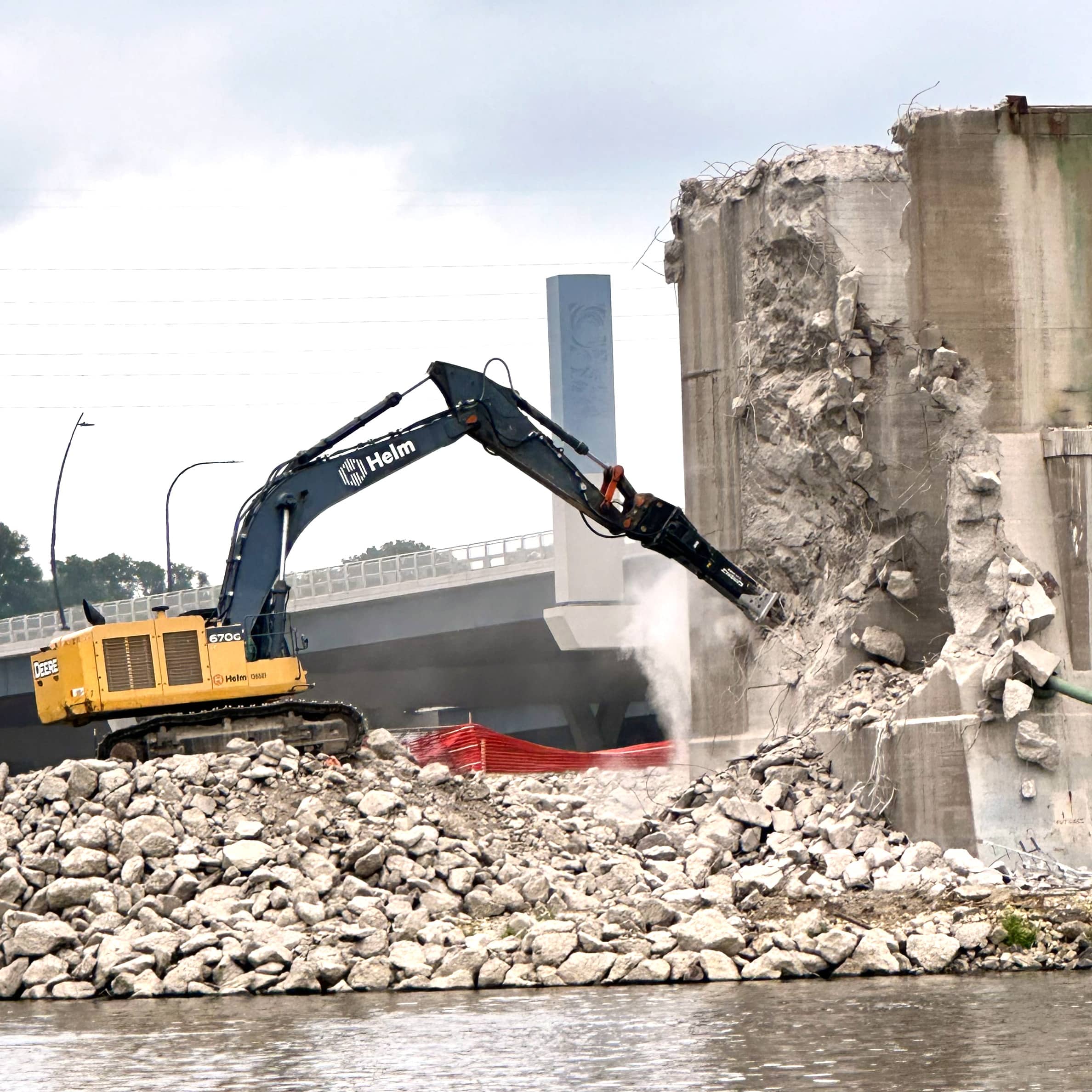 Elevating Customer Service: A Hammering Win - Connect Work Tools